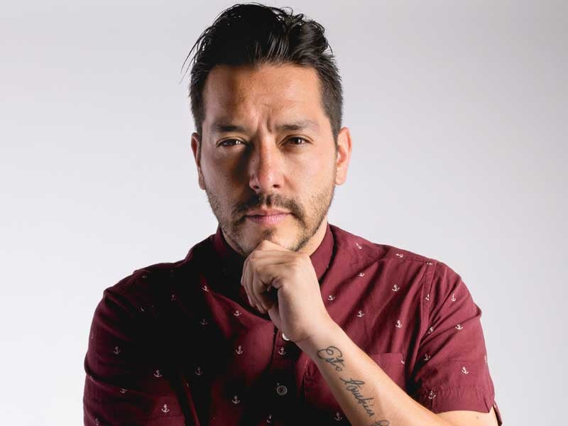 Egresados UVM: Lalo Villar, la ruta de un comunicólogo hacia el éxito