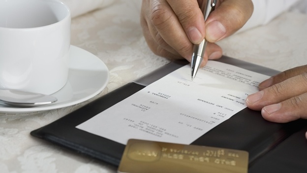 ¿Cómo calcular la propina?: Lo que no sabías